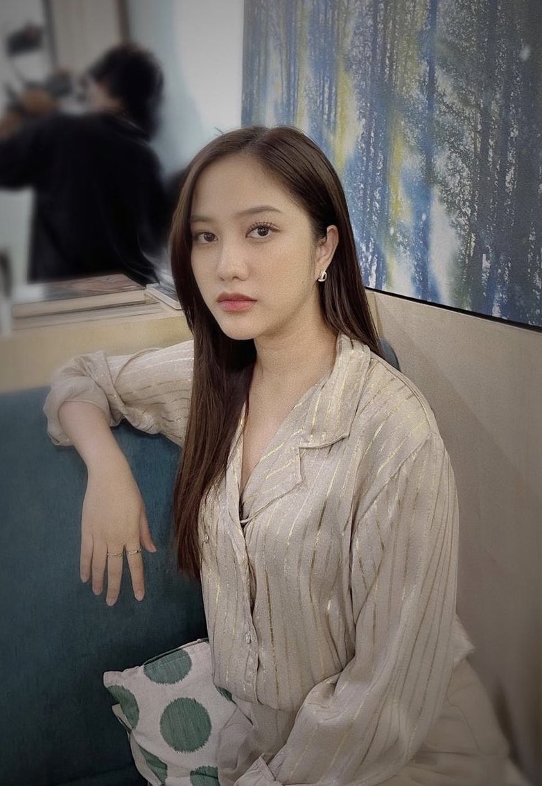 소라 On Twitter