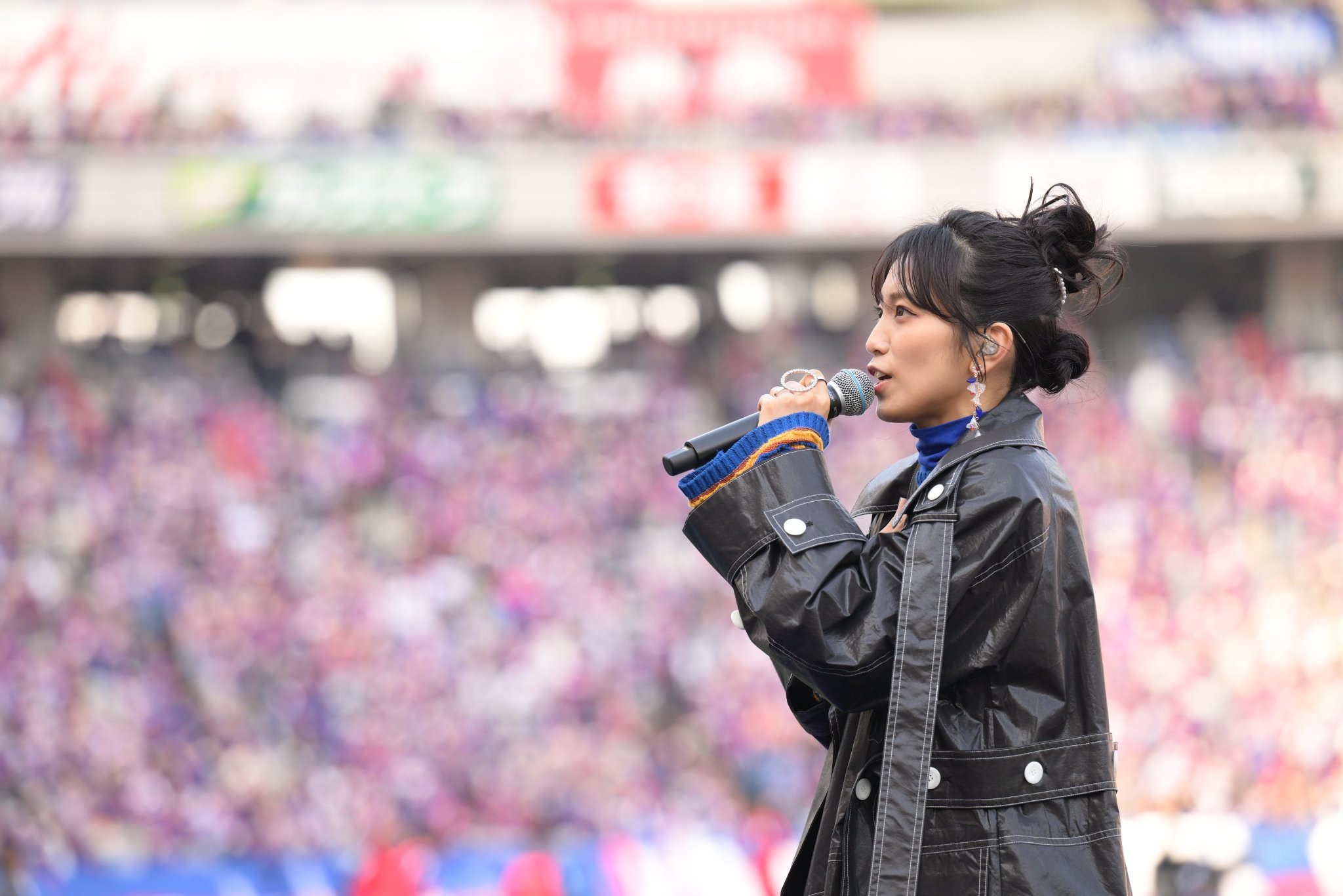 FC東京【公式】 #東京が熱狂 on Twitter: "🔵🔴 #2023開幕 スペシャルLIVEを行ってくれた #miwa さん、最高の歌声で味スタを盛り上げていただき、ありがとうございまし ...