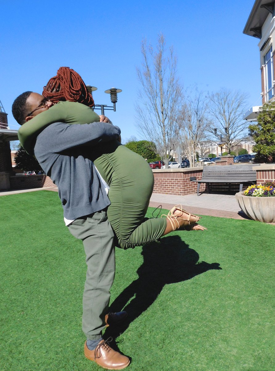 ROMAN. ♦️🐰 on Twitter: "Not me about to be somebody's husband lol it's so surreal but I cannot ...