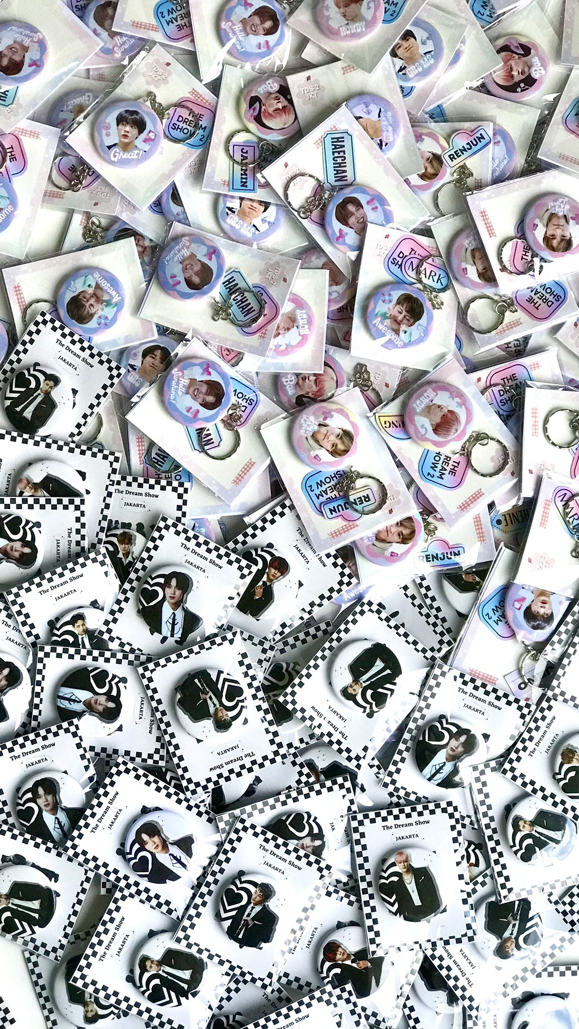 tata • freebies tds 📌 on Twitter: "🌱 FREEBIES THE DREAM SHOW 2 JAKARTA by @blackvanilee ...