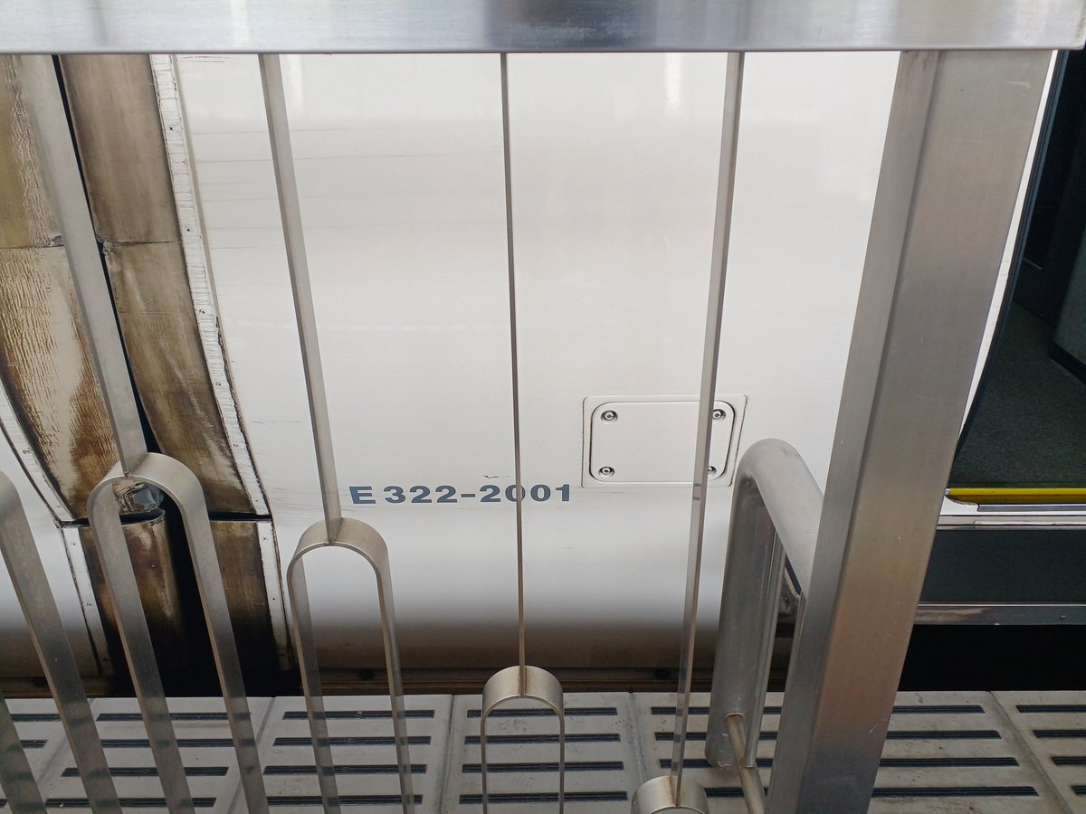 kanata鉄道 on Twitter: "つばさ139号 E3系L61編成 2000番台トプナン"