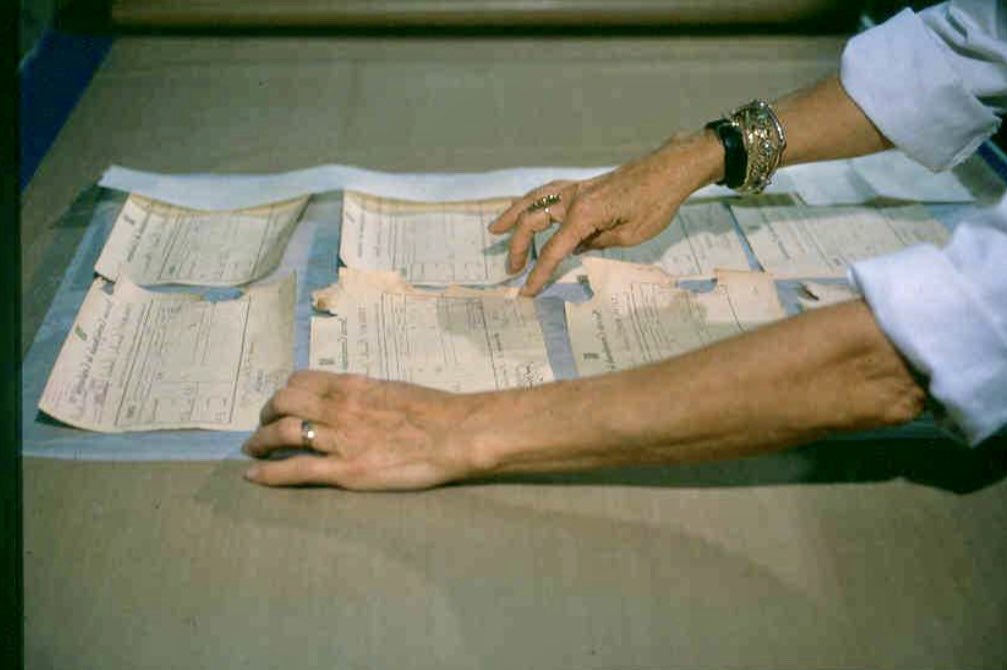 Vivir y Sentir el Patrimonio on Twitter: "Proceso de conservación y restauración de libros y ...