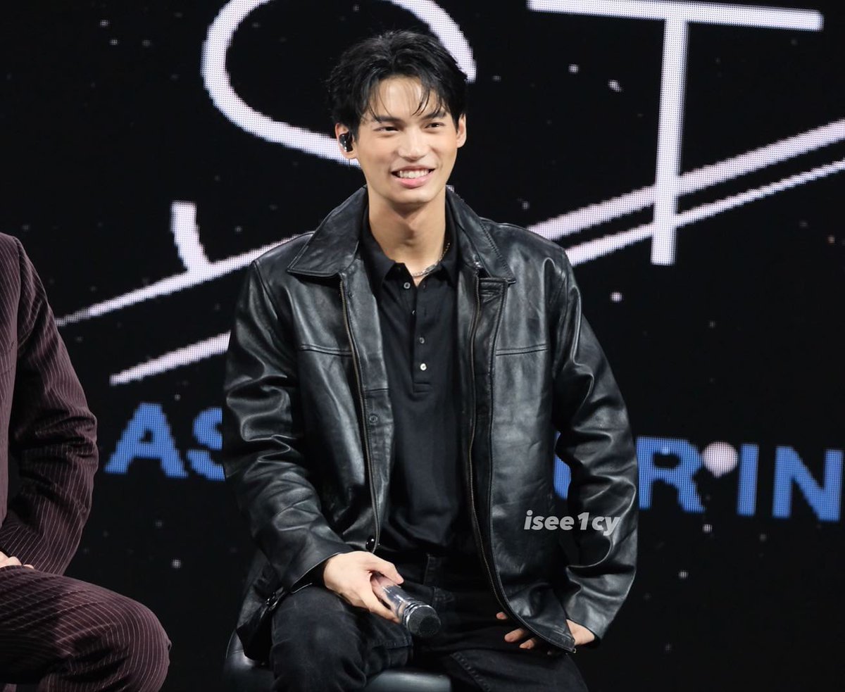 🍟ฟฟ 🎄 ️ 𝐏𝐑𝐀𝐃𝐀 on Twitter: "RT @TrendforwinTH: Like and comment isee1cy IG https://instagram.com ...