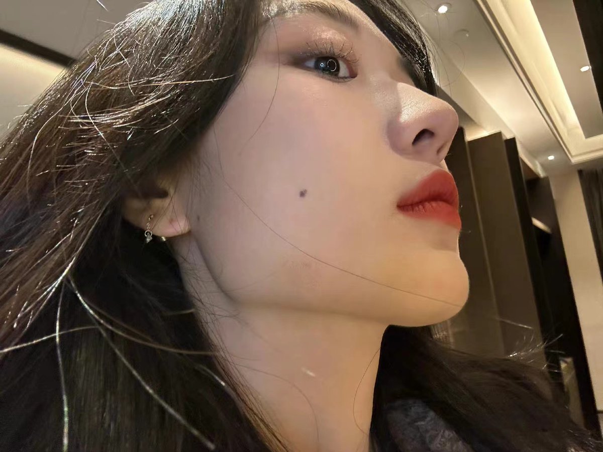 Mad Phil On Twitter 圆脸母狗孙千 这种肉肉的脸型虽然不是现在的流行但是会给人一种不一样的感觉 已经有了专门用来肏的母狗 但是还是要有一个用来烘托气氛的“禧”飞机杯 用来
