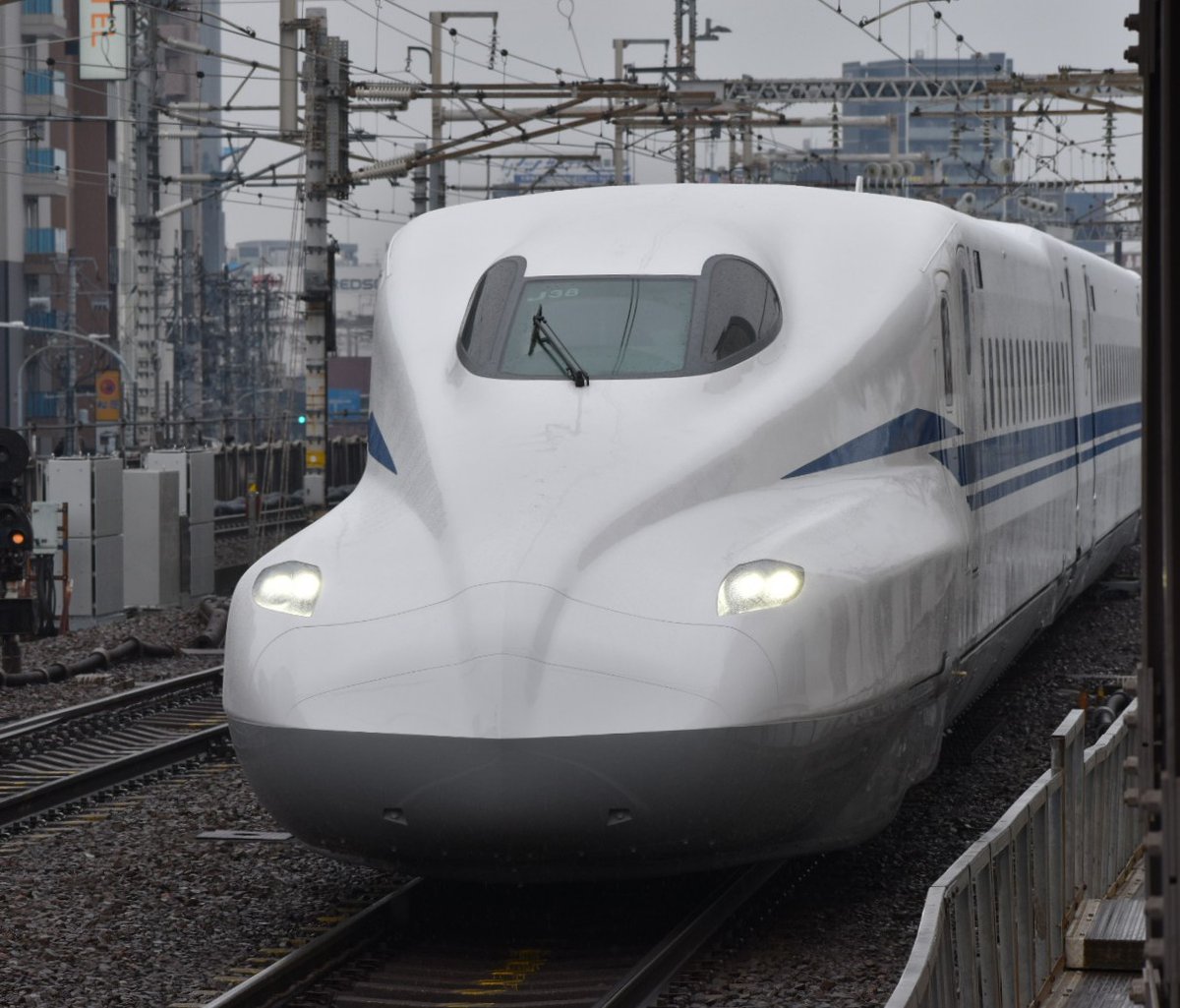 きむぽてと🚅 ☃ on Twitter: "今日のピカピカ編成〜 雨模様☔のなか、ピカピカが映えて、良かった〜🥰 N700S J38編成 出場試運転"