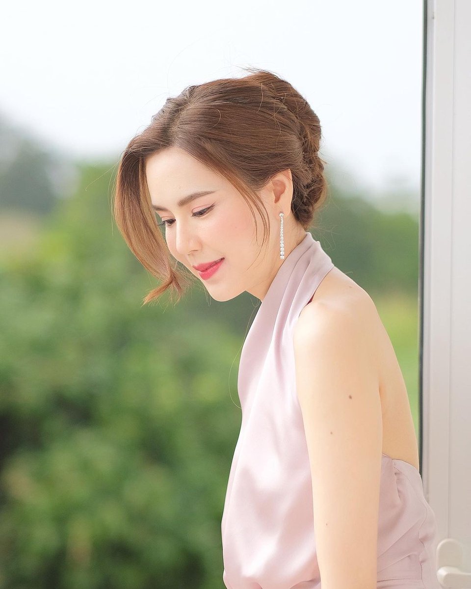 ลิงอุ้มแตง.com on Twitter: "jeab_pijittra"