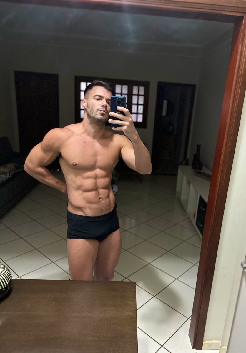 benjamin bottom 🔞 on Twitter: "Cumming here to say that I'm still hot and sweet. http://onlyfans ...