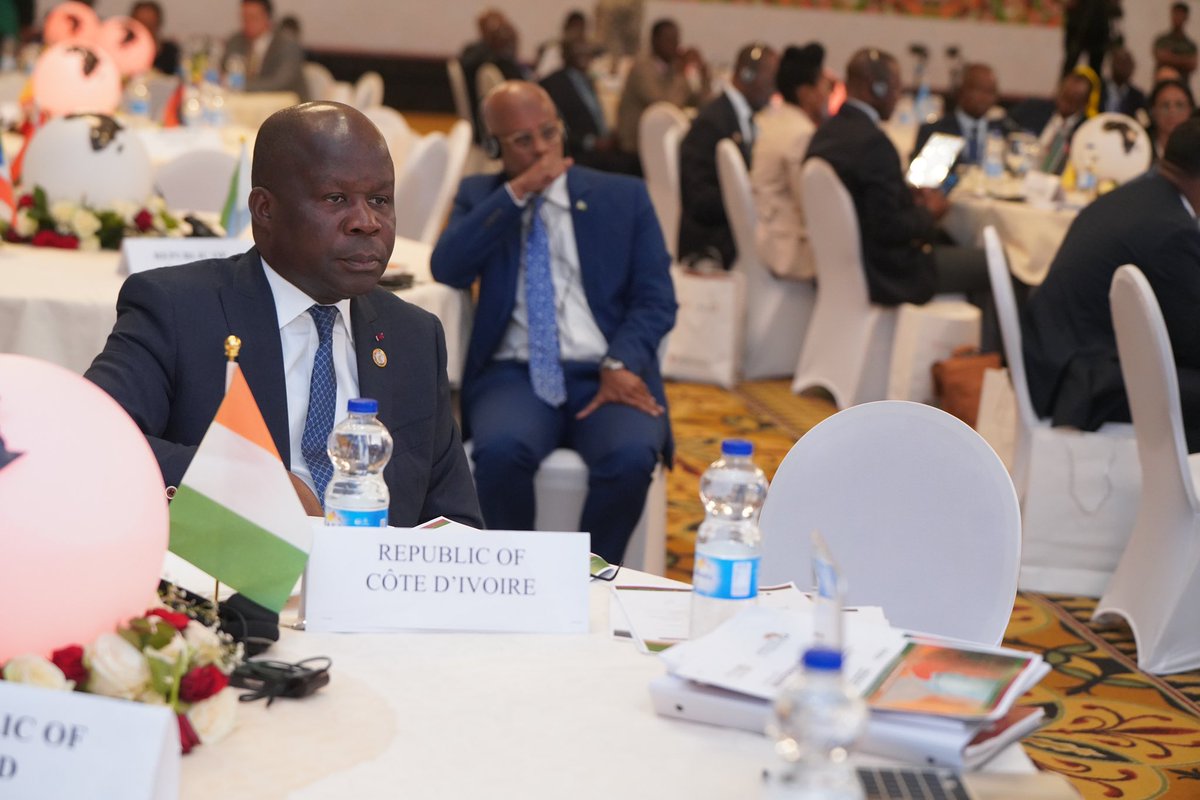 Primature Côte d'Ivoire on Twitter: "RT @Pierre_DIMBA: Très belle rencontre ministérielle de ...