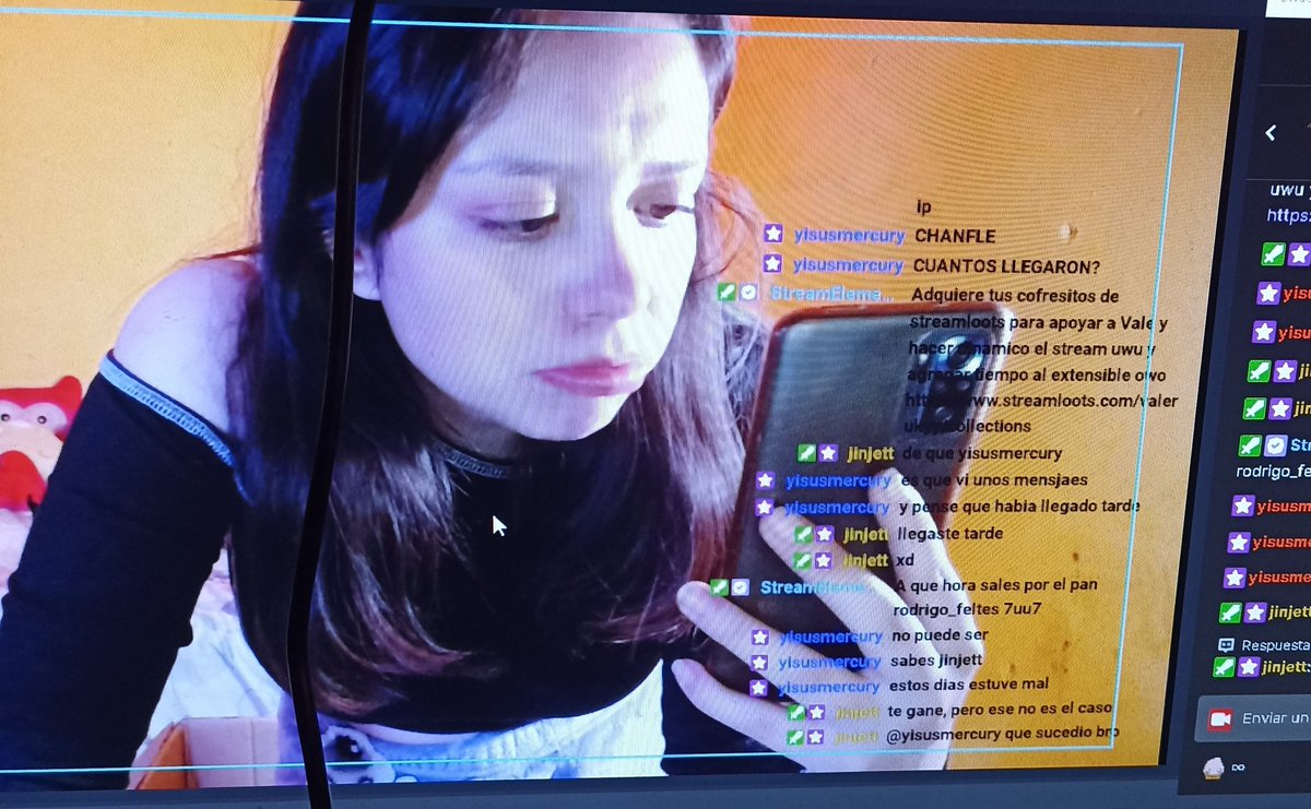 Valerukyy on Twitter: "Estoy frustrada ya le compré casi todo nuevo a mi PC y simplemente no ...