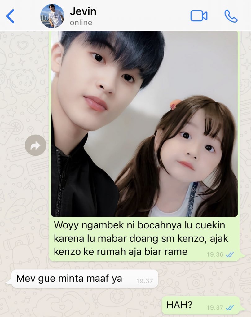 caroline on Twitter: "Mark and Jeno few tweets au — hardest goodbye for us Tw // death ...