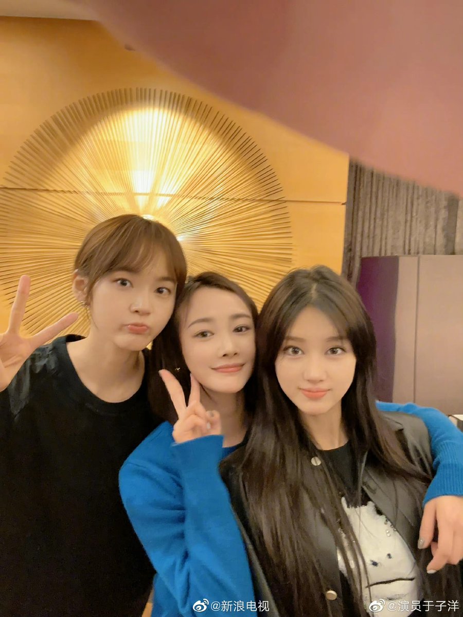 cdrama tweets on Twitter: "The producer of #RuyisRoyalLoveInthePalace shares new snaps as cast ...