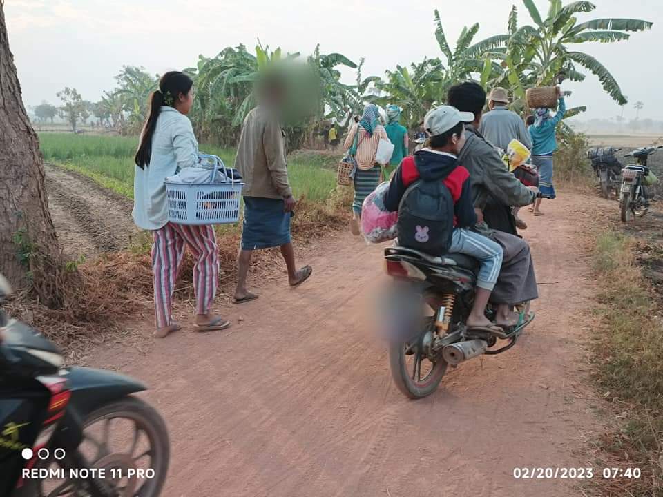 Khit Thit Media On Twitter ခင်ဦးရှိ ကျေးရွာများကို စစ်တပ်က အကြောင