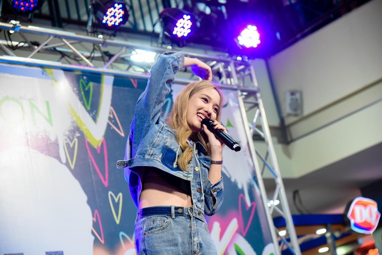 IDOLFACTORY NEWs 🏳‍🌈 on Twitter: "📸เก็บภาพบรรยากาศความน่ารัก 💗"ฟรีน สโรชา" นักแสดงนำ จากซีรีส์ ...