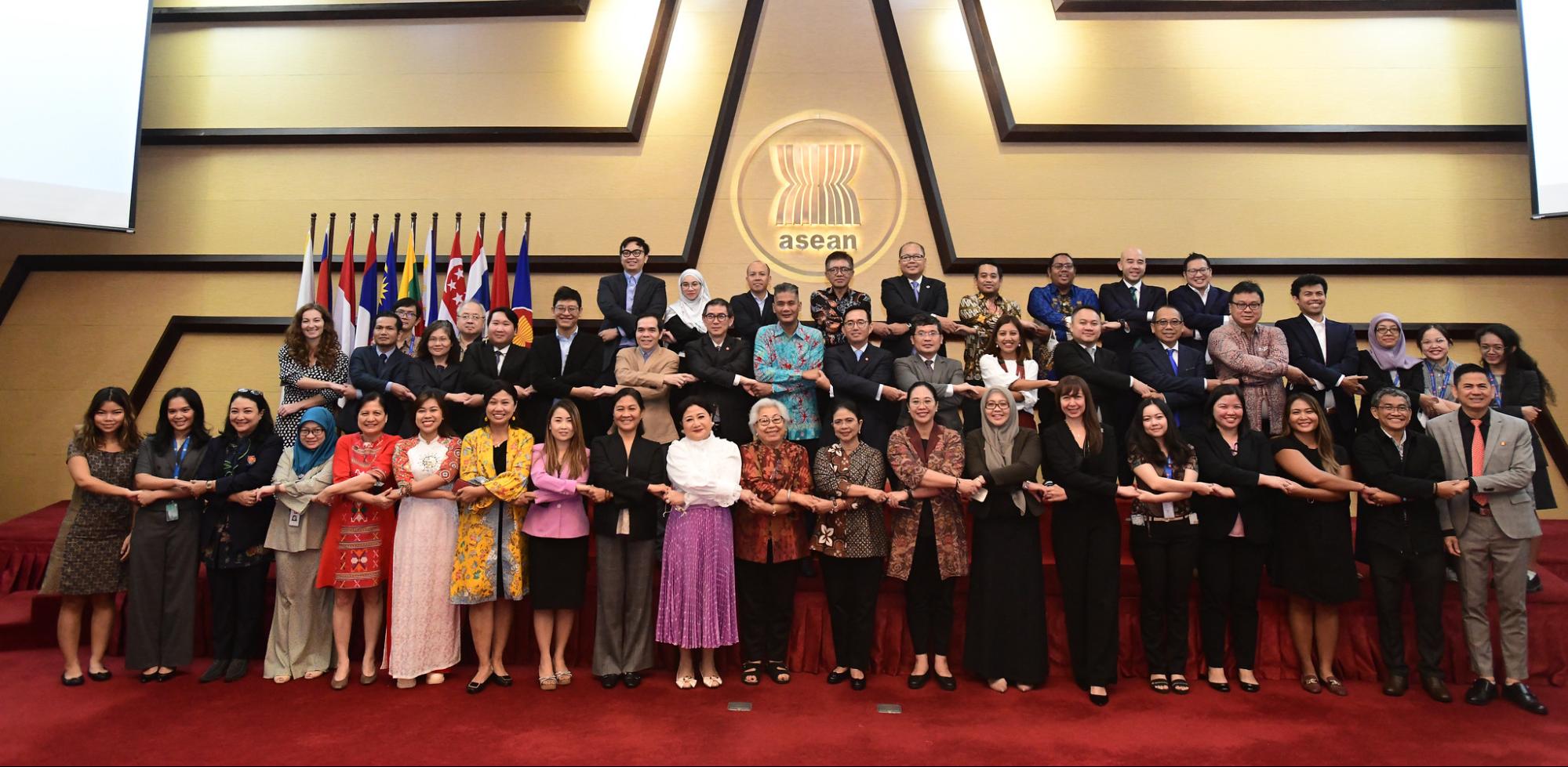 PTRI ASEAN on Twitter: "The 6th Forum of Entities Associated with ASEAN The Ambassador/Permanent ...