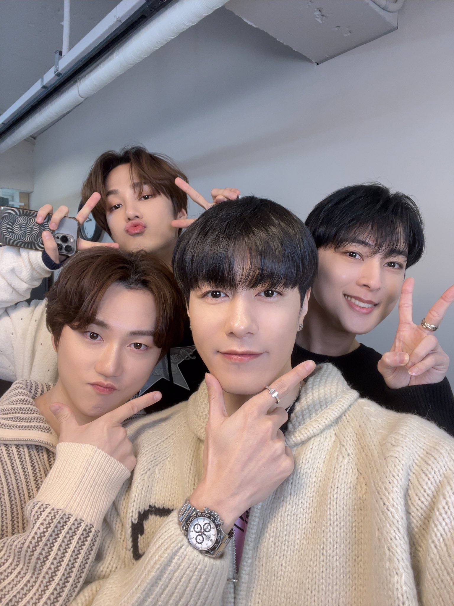 VAV (@twt_VAV) / Twitter