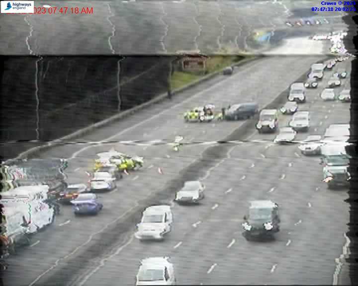 Anticlockwise M25 between J17 Maple Cross and J16 M40 is blocked by a ...