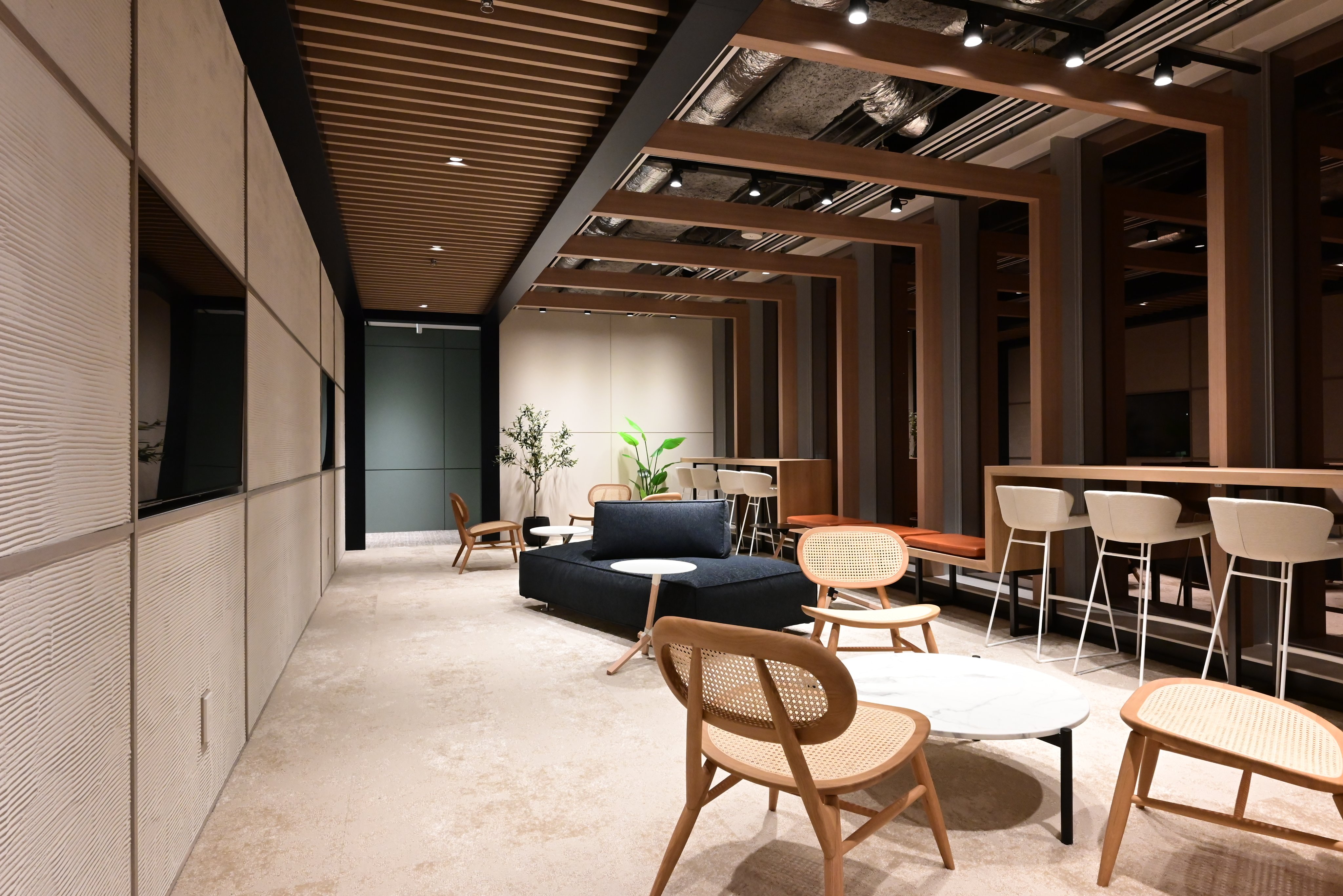 株式会社PLAY_official on Twitter: "夜明け前のPLAYERS、今夜OAですね🍷 #yoakemae @yoakemaeplayers 【視聴方法】 📺地上波：2/20 ...