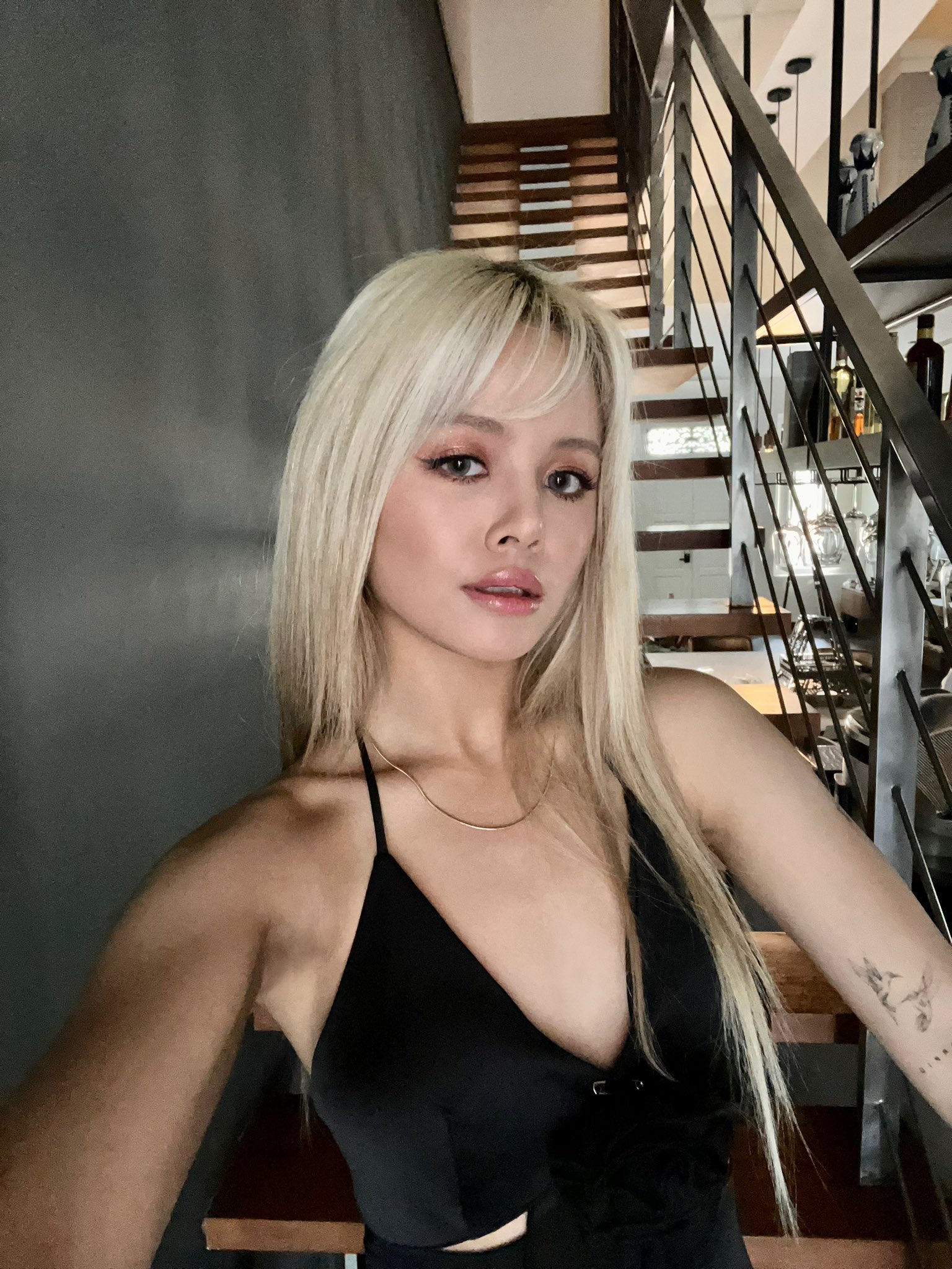 SORN on Twitter: "To become queen, you have to give up playing the princess 👑 https://t.co ...