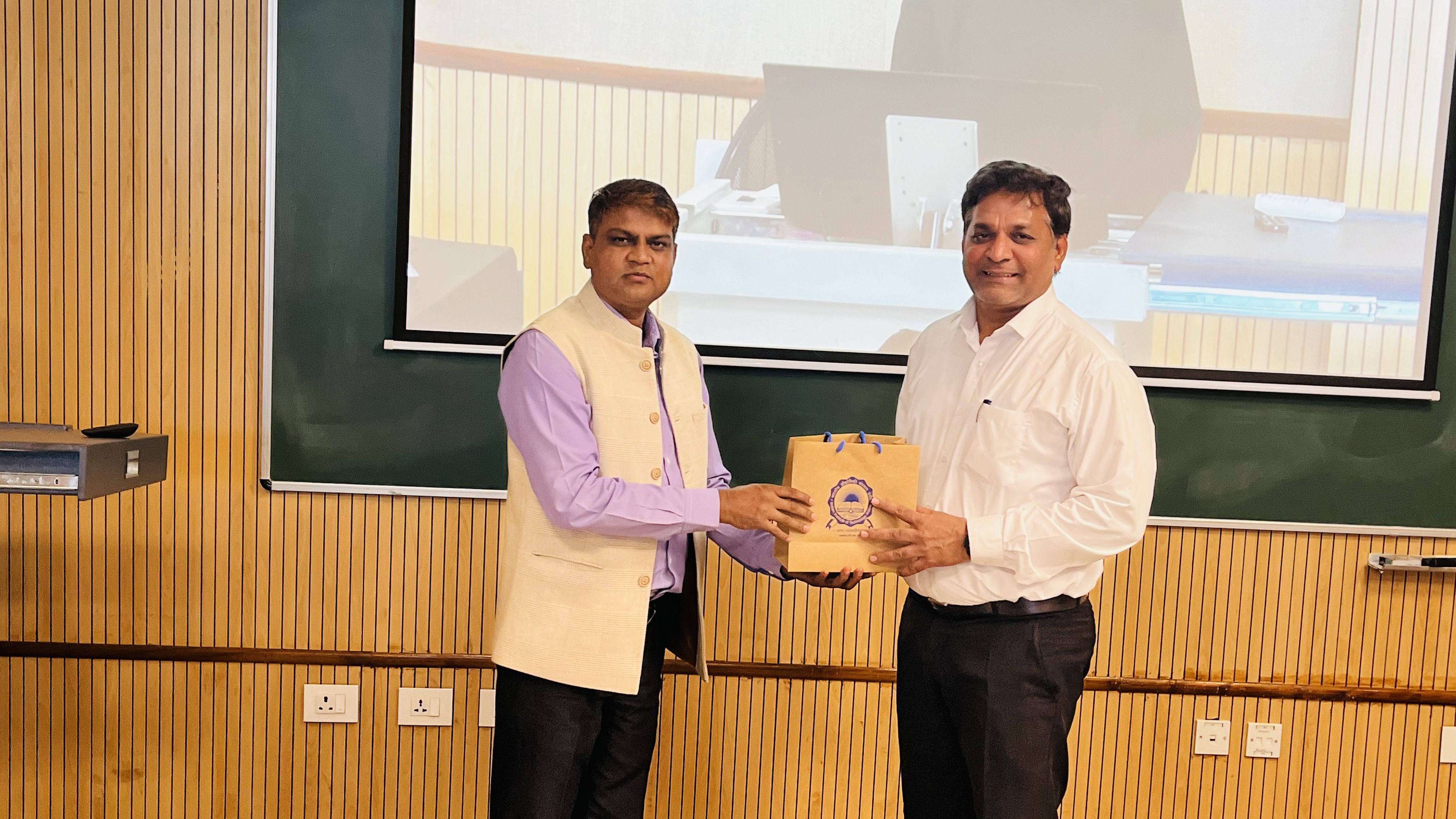 NSDCS Lab, IIT Indore (@NSDCS_IITI) / Twitter