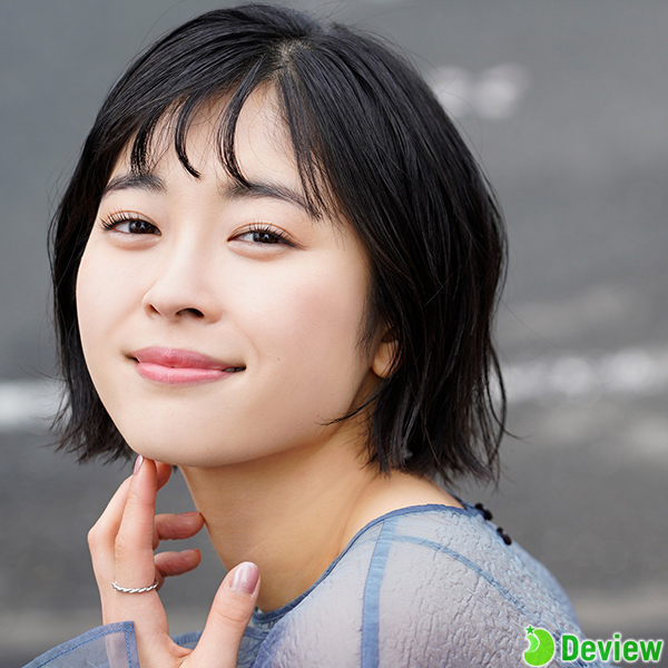 Deview ／ デビュー on Twitter: "／ 📺本日、2月20日（月）第7⃣話放送 \ 『女神の教室～リーガル青春白書～』出演 天野向日葵役／ #河村花 インタビュー 「台本を ...