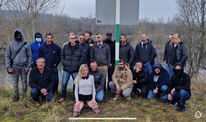 TW Pornstars - AURBEAUREAL . The most retweeted pictures and videos for ...