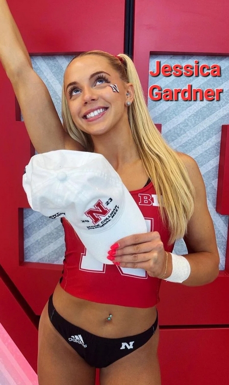 Sexy Pics On Twitter Nebraska Pole Vaulter Jessica Gardner