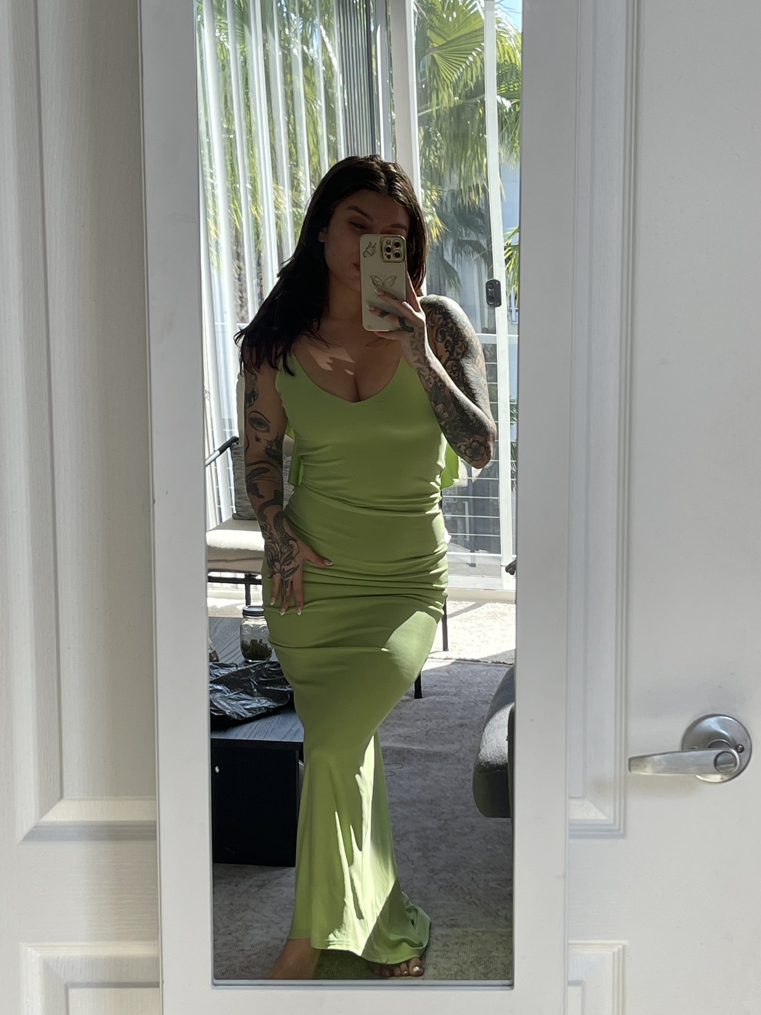 TW Pornstars - 1 pic. Valentina Fox. Twitter. My birthday dress just arrived and I am so ...