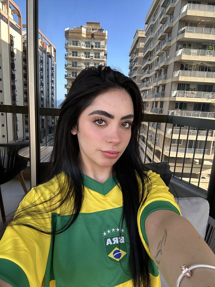 Amaranta on Twitter: "hola brasil 🫶🏻"