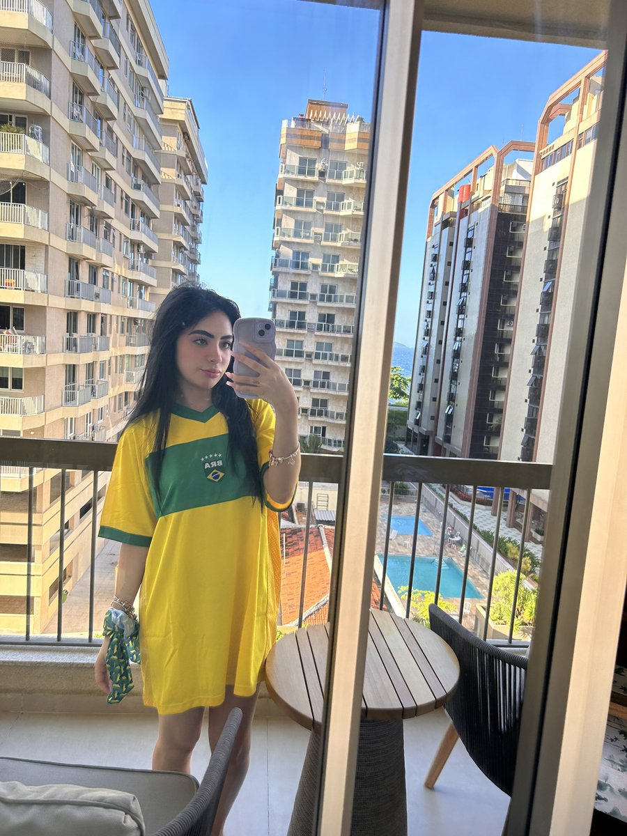 Amaranta on Twitter: "hola brasil 🫶🏻"