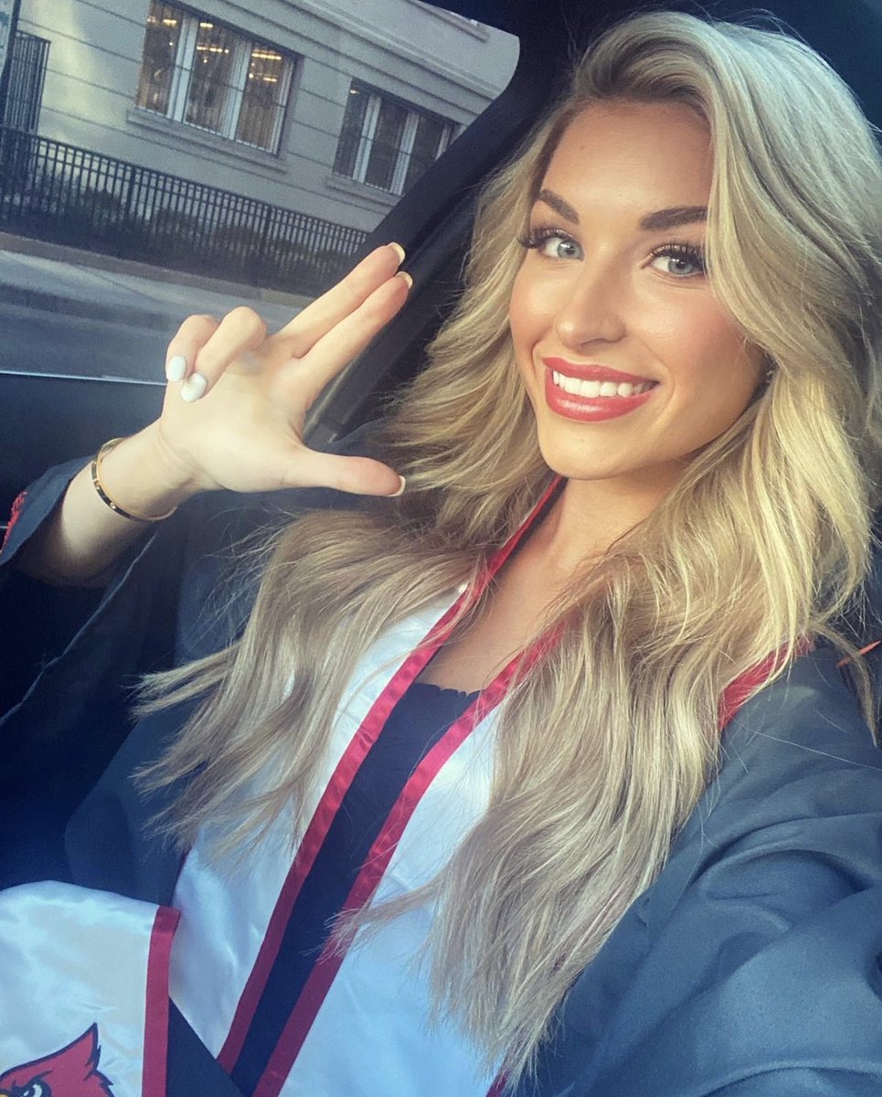 Julio Gomez On Twitter Rt Camrynbaylee One Year Ago I Graduated