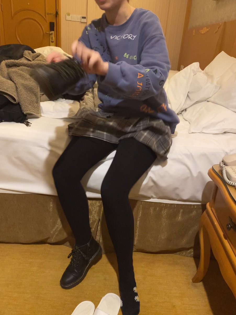 绿帽狗奴 On Twitter 绿帽 绿奴 母狗 淫妻 足控 美腿 最近陆续来了三次这家酒店,各种意义上都很方便