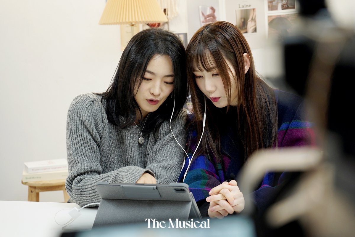 R&Dworks on Twitter: "RT @lovethemusical: [더뮤지컬XHOPE] 코멘터리 촬영을 위해 더뮤지컬과 만난 뮤지컬 의 #최서연 #이예은 배우 ...