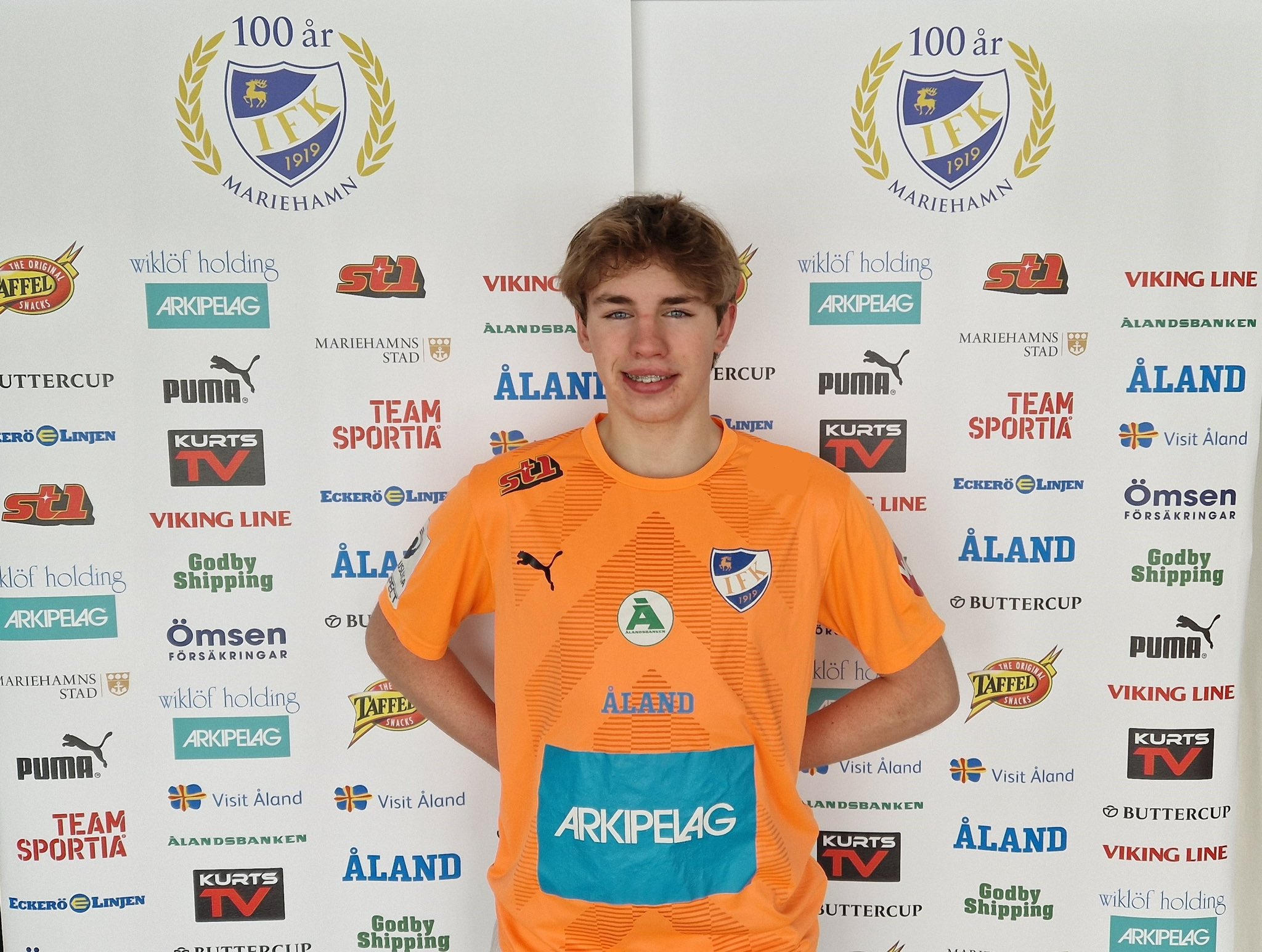 IFK Mariehamn on Twitter: " ️ Gabriel Kolodziejczyk - Välkommen till A-laget! 💚 Hela Ålands lag ...