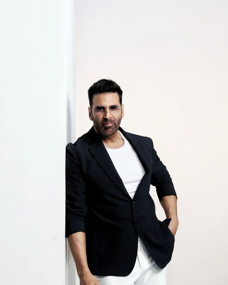 Lalit Raj Purohit (Akshay kumar fan) ️ on Twitter: "sir ji 😍😍🔥 this look🔥🔥😎😎😎😎😎 #AkshayKumar"