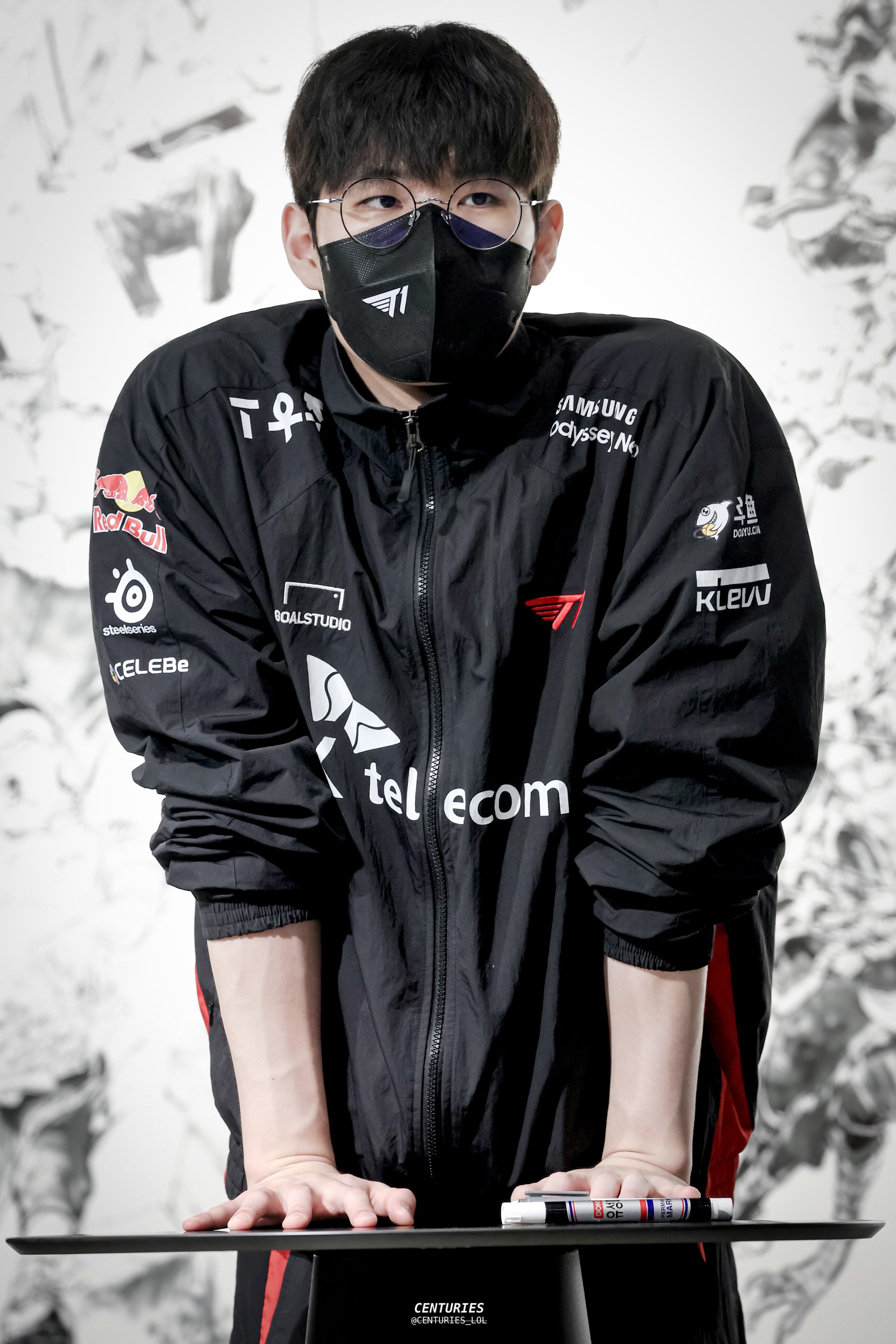 amia_m (@amia_gbclazy) / Twitter