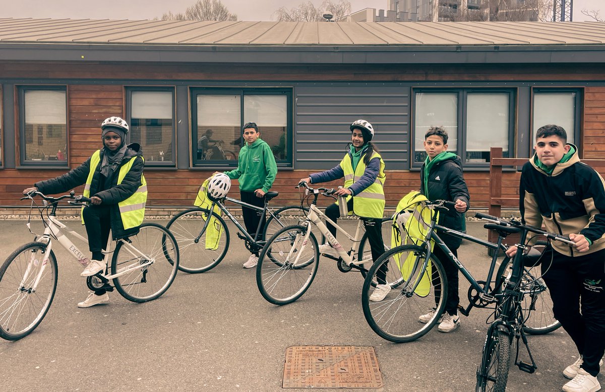 ALPERTON COMMUNITY SCHOOL BECOMES AN IQM FLAGSHIP SCHOOL | Alperton ...