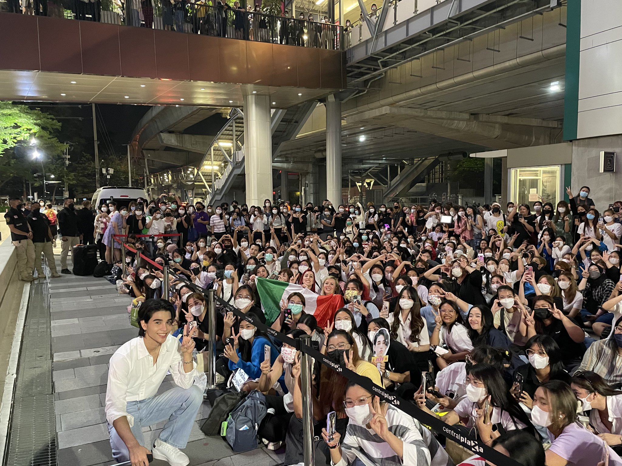 STUDIO ON SATURN OFFICIAL on Twitter: "🪐จู๊ดไนท์นะคะคุณวันเสาร์ วันนี้อิ่มเอมมากจริงๆ ปล.กราบ ...