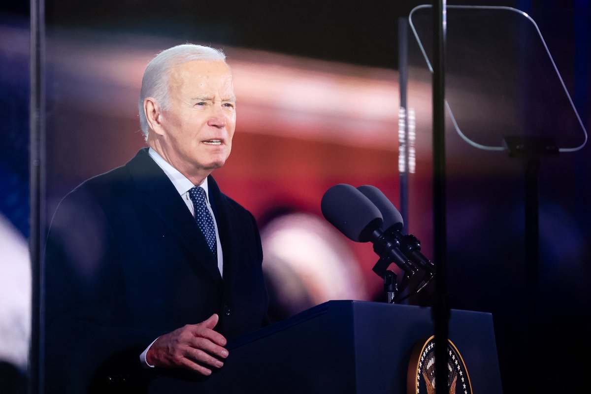 Embassy of Poland U.S. on Twitter: "RT @PremierRP_en: Today @POTUS gave ...