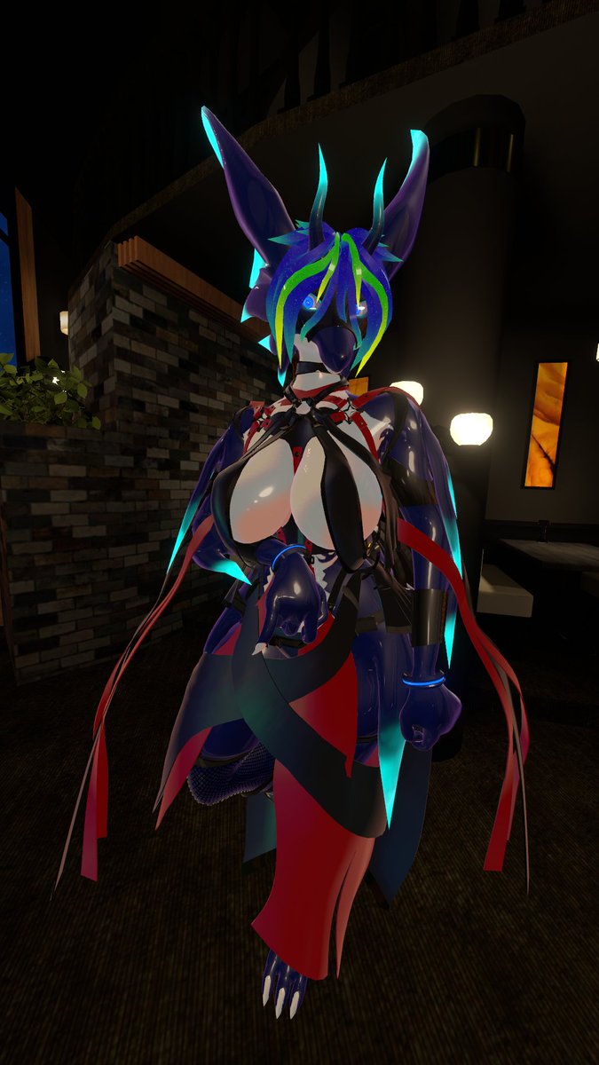 狐@不機嫌 on Twitter: "RT @dummyhearts: とりあえず作った服はVRCに持っていけました！"