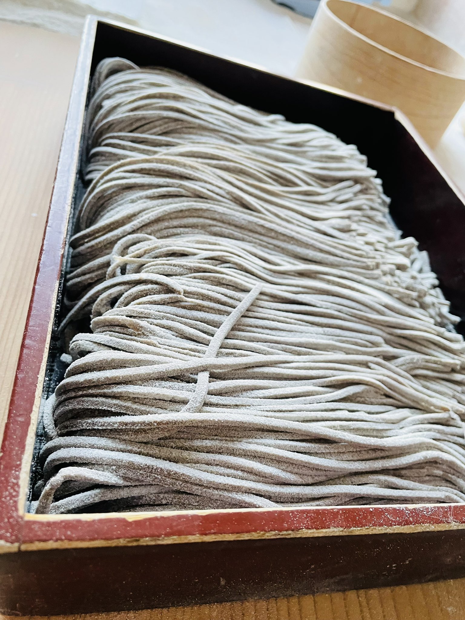 soba-satoyama on Twitter: "2月22日（水） 営業のご案内🗓 本店 定休日 白石店【とわりのもり】 11:00〜14:00 モチモチの十割蕎麦を使用した新メニューを ...