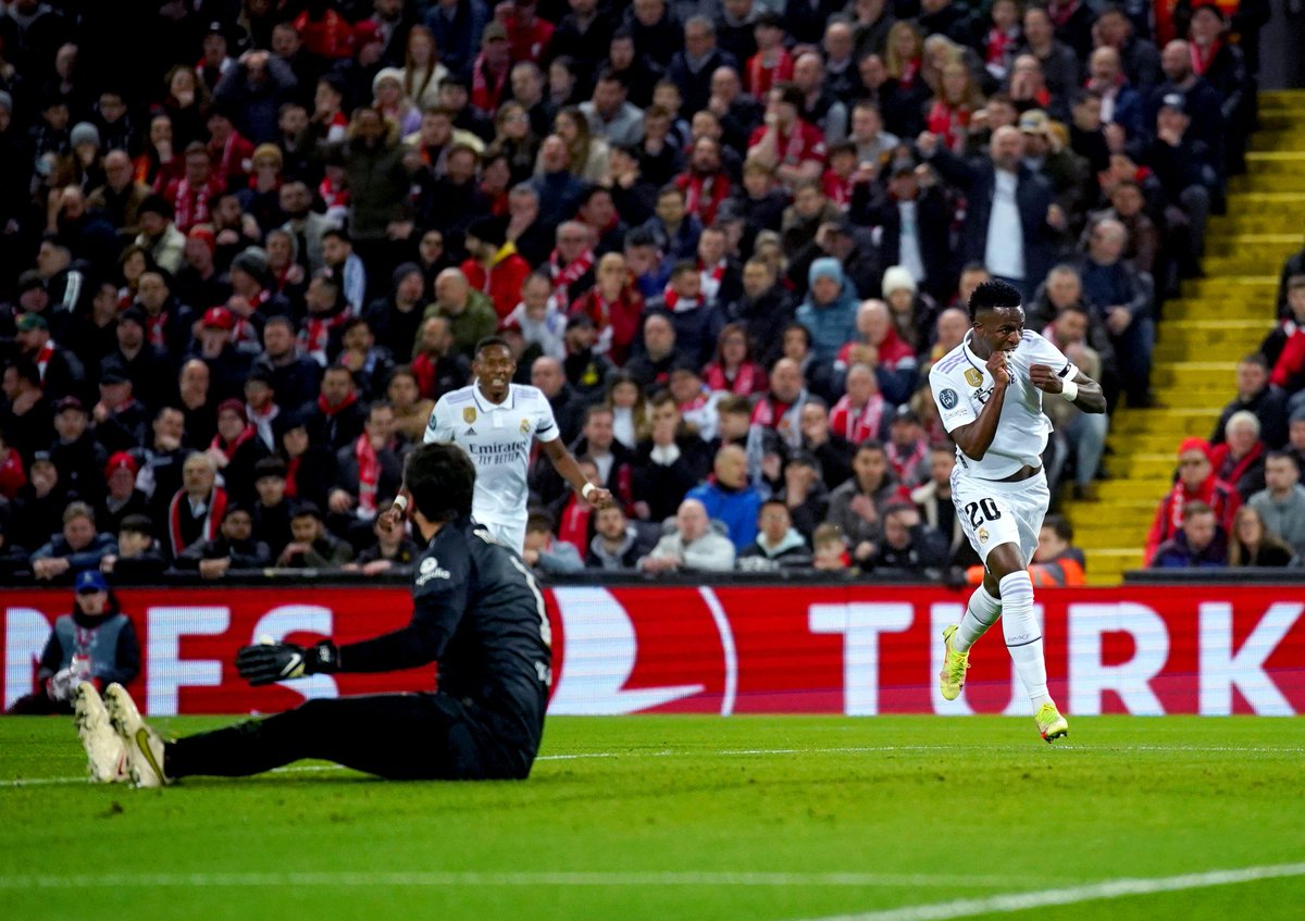 Squawka Live On Twitter Ht Liverpool 2 2 Real Madrid Xg 1 63 0 58