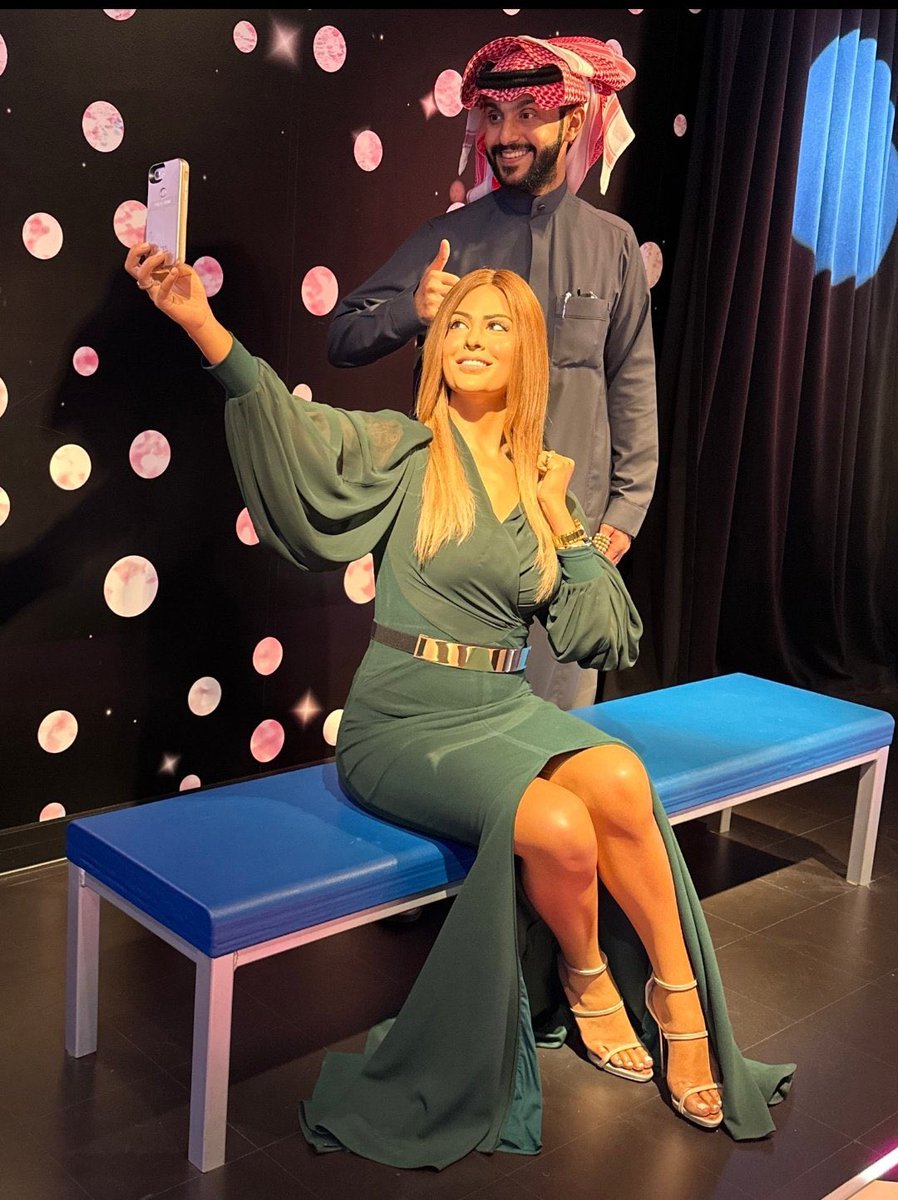 🇸🇦 Duaa-Saud on Twitter: "RT @ranthemon: مستشرف قبيح ورع من الخارج مُنـحل من الداخل"