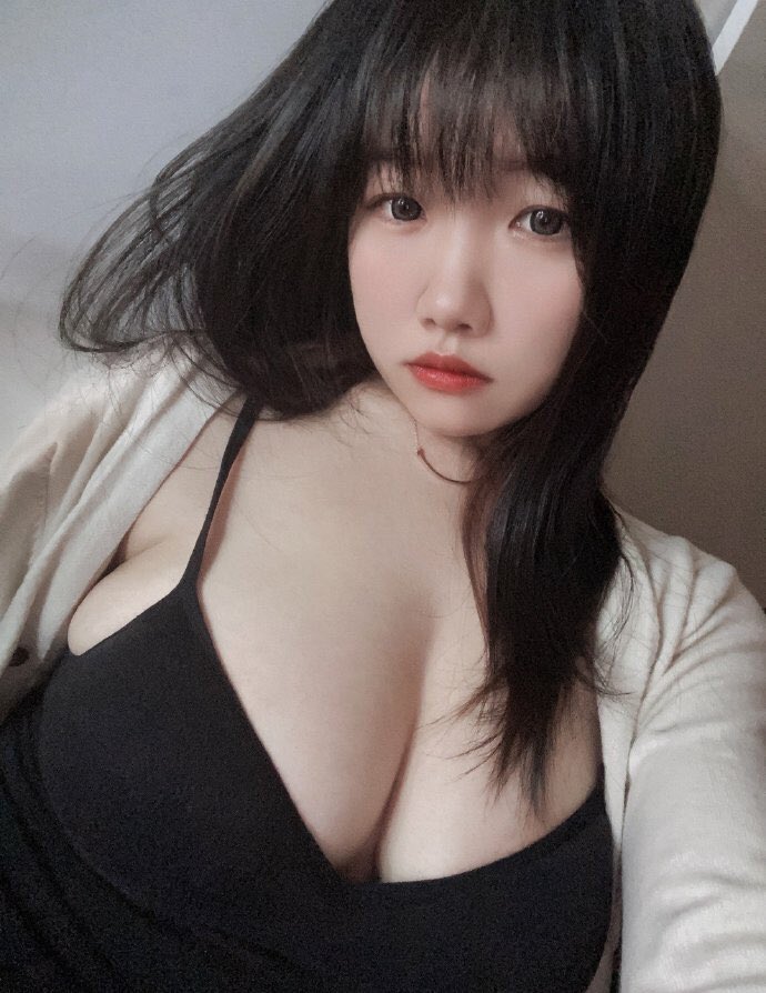 不要插嘴 On Twitter 网友投稿身边人,乃大人甜美 手冲精品