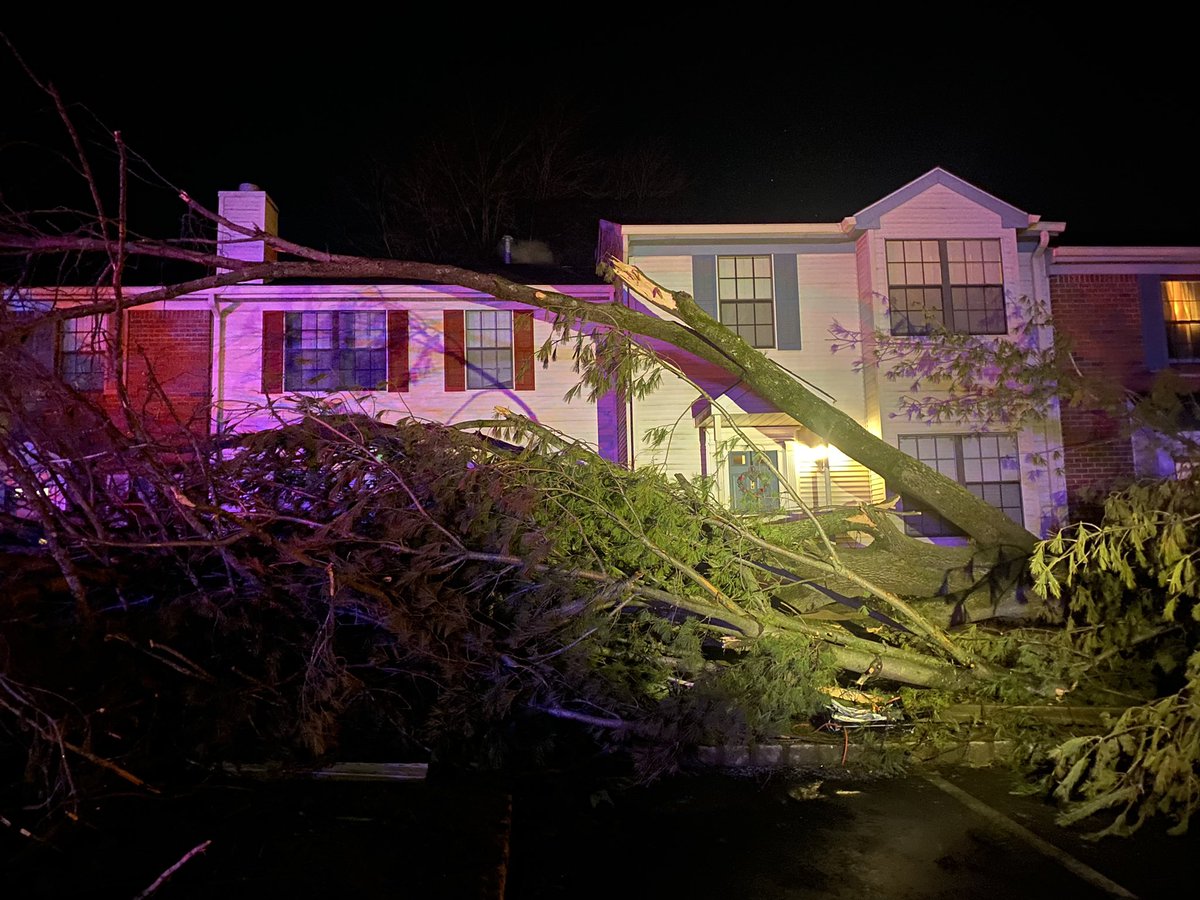 Jay Bacho On Twitter Rt Alibaumantv A Funnel Cloud Tore Through