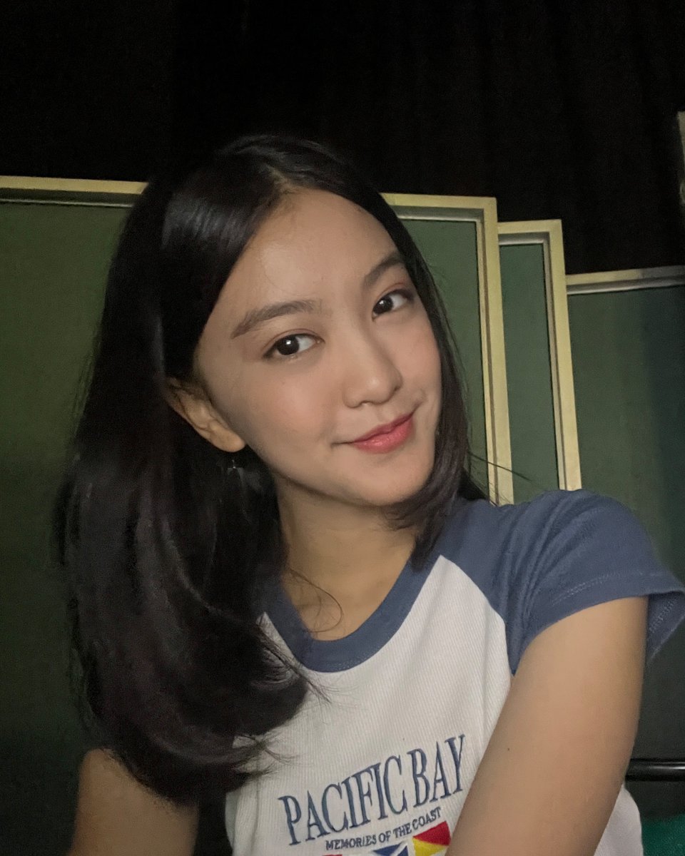 History JKT48 on Twitter: "photo from Greesel_JKT48 idtweet: 1628329895536504833 https://twitter ...