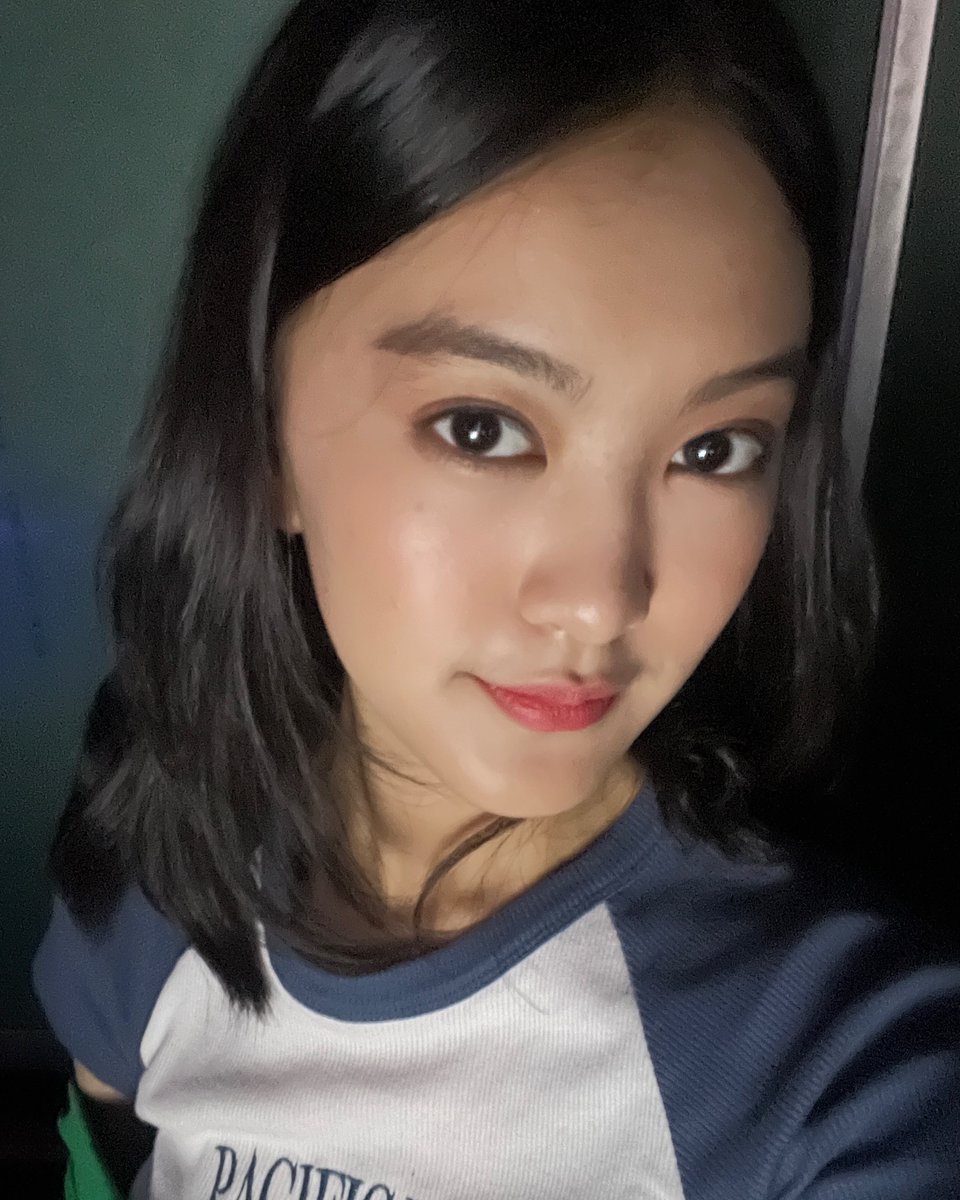 History JKT48 on Twitter: "photo from Greesel_JKT48 idtweet: 1628329895536504833 https://twitter ...