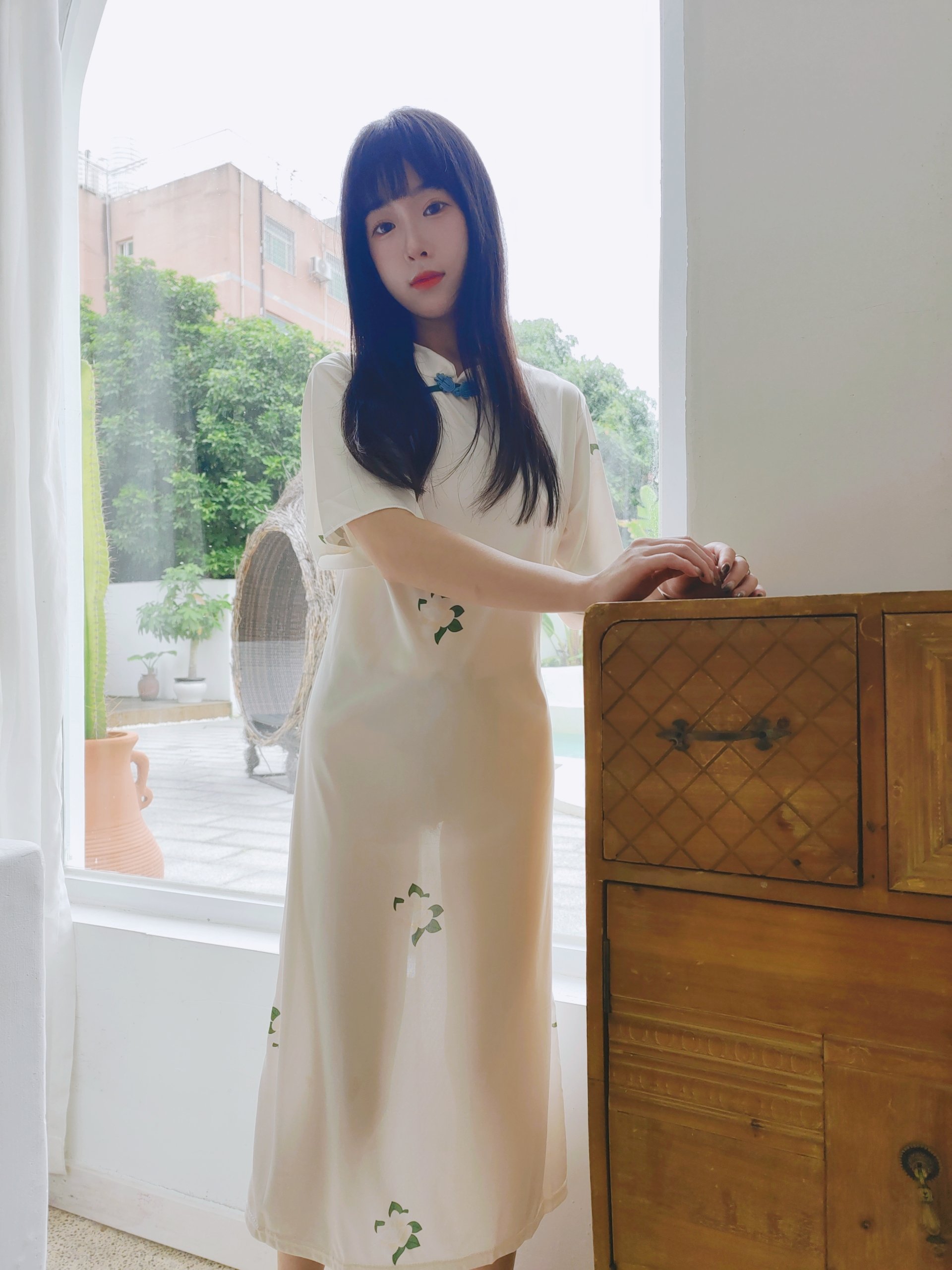 Proud Fox(露出服装设计) on Twitter: "微透旗袍，让露出含蓄一点，若隐若现更添风采。 背后全拉链，更可以为所欲为。 同款链接https://t.co/KtvWer5d12 ...