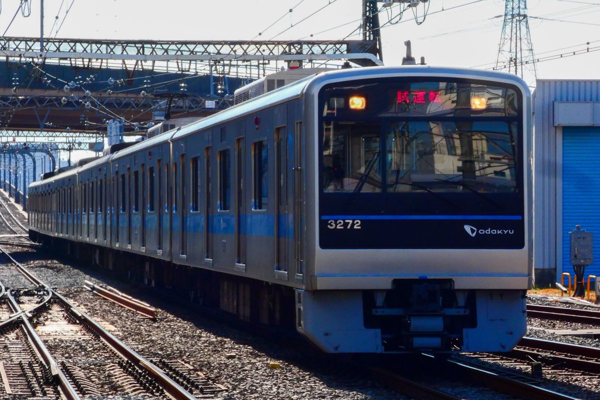 🙃 on Twitter: "2/22 小田急3000形3272F(3272×6) 車輪交換試運転 4号車と5号車にあたる3322号車 3222号車の車輪が交換されていました。"