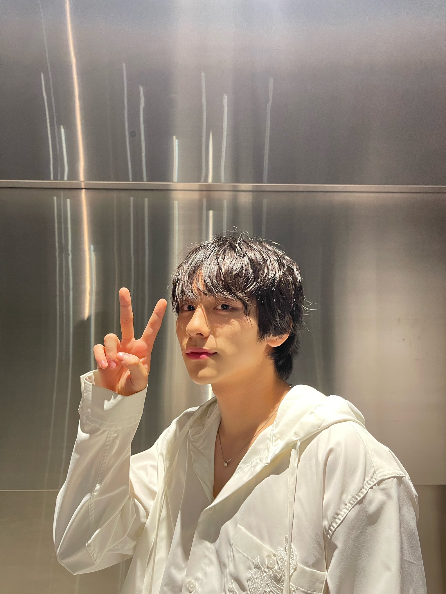 山下幸輝official on Twitter: "第114回ザテレビジョンドラマアカデミー賞にて、なんと8LOOMが特別賞を受賞しました！ 嬉しいですね！ ありがとうございます🤧 8LOOM ...