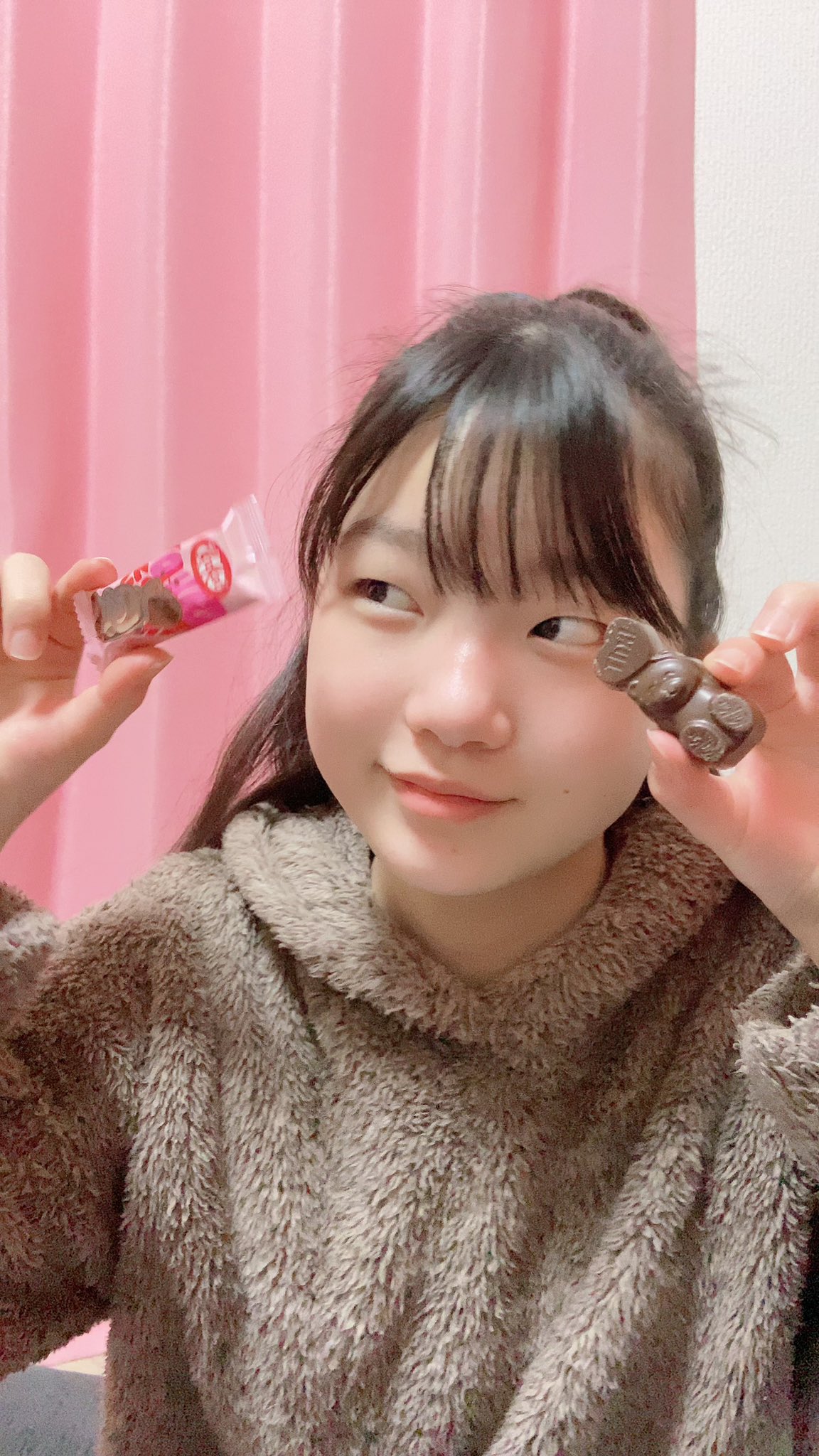 ☆MIO☆みお☆ on Twitter: "学校終わったぁ 明日は休みだぁぁぁ︎💕︎ おやつに🍫 クマさんのキットカットだよ︎💕︎ #js6 #MIO #キットカット https://t.co ...